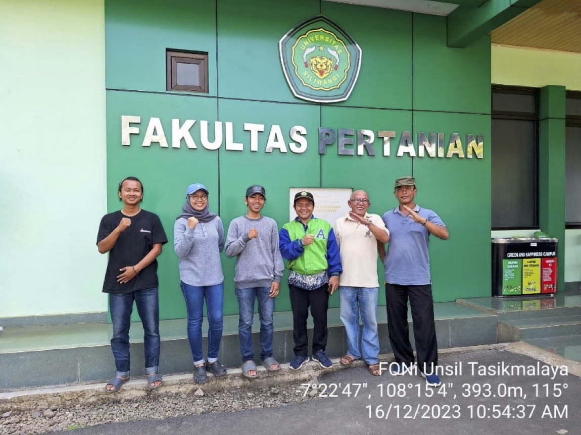 Diseminasi FONi (Fertigasi Otomatis Nirdaya) di Universitas Siliwangi ...